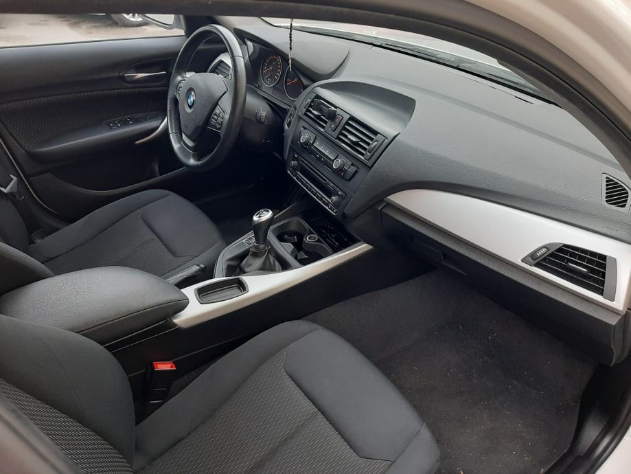 BMW serija 1 116d REG 5/5025, 2012 god.