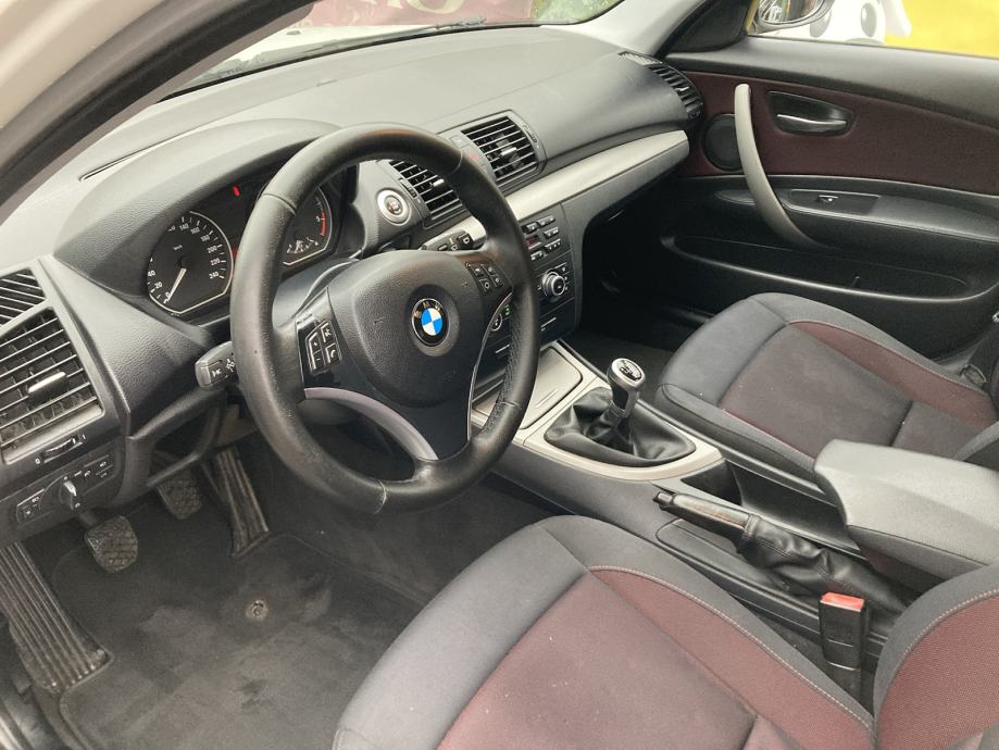 BMW serija 1 118d reg do 12/23 novi lanac, 2010 god.