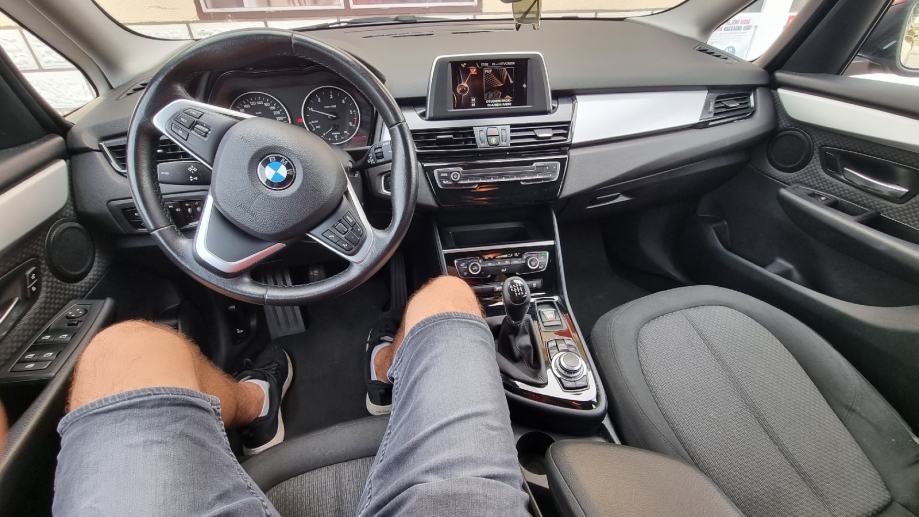 BMW serija 2 Active Tourer 214d, 2015 god.