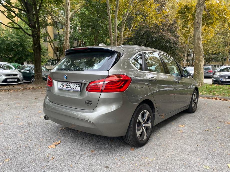 BMW serija 2 Active Tourer 216d, 2015 god.
