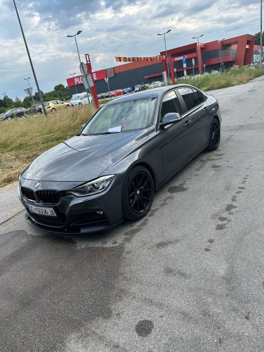 BMW serija 3 F30 // TOP STANJE // Velika Navi // M Volan…, 2013 god.