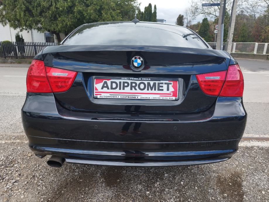 BMW serija 3 316d // REG 1 GOD // NAVIGACIJA //, 2010 god.