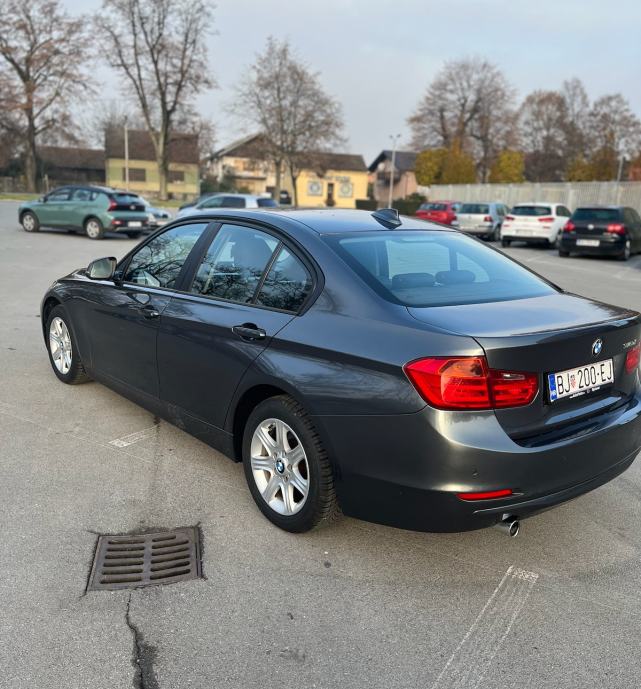BMW serija 3, F30, 316 D, nove zimske gume, 2012 god.