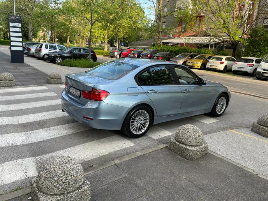 BMW serija 3 *137.800 km* Odličan, 2012 god.