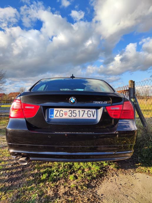 BMW serija 3 316d, 2011 god.