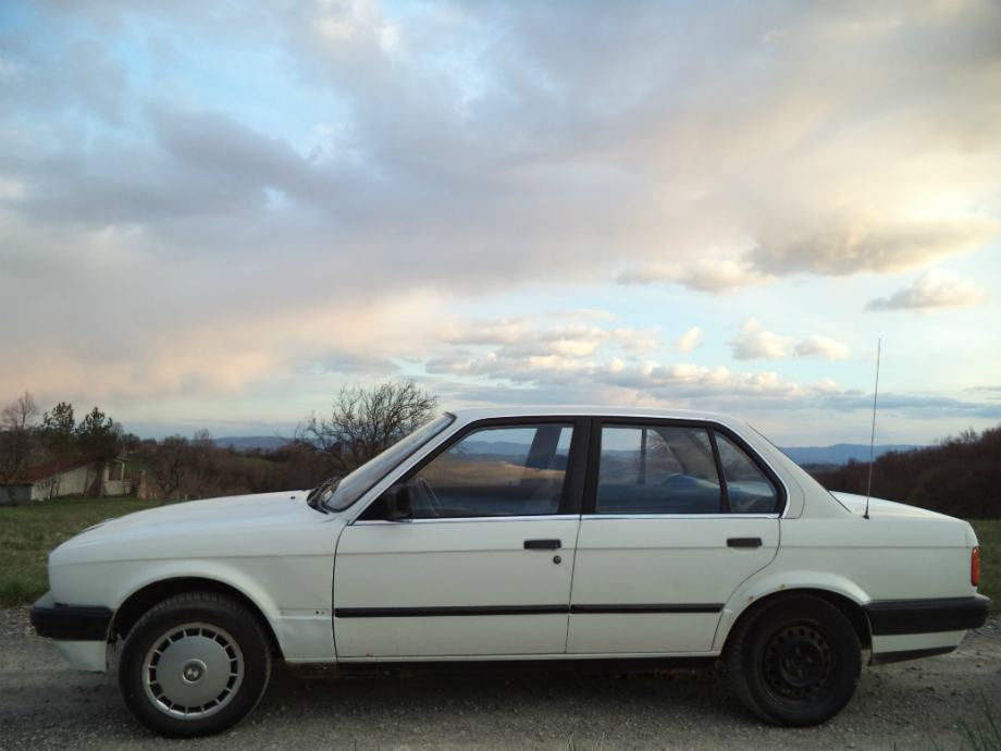 BMW serija 3 316i , E30 (kockica), 1990 god.