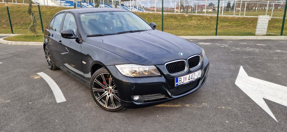 BMW serija 3 318d **alu 18, reg.02/2024, odličan**, 2009 god.