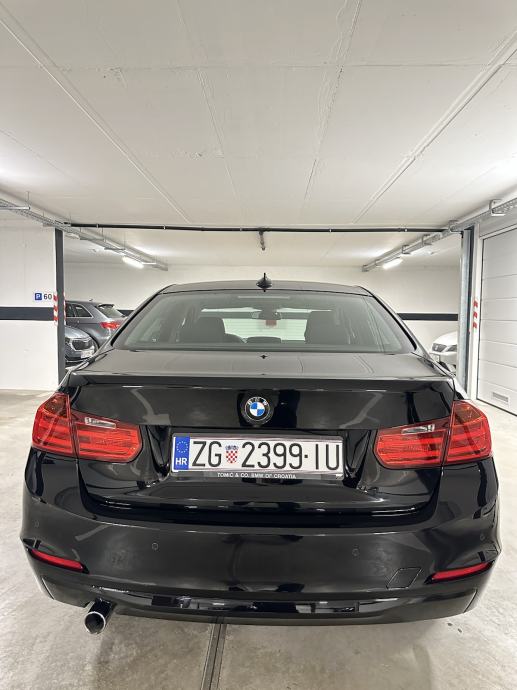 BMW serija 3 318d F30, 2012 god.