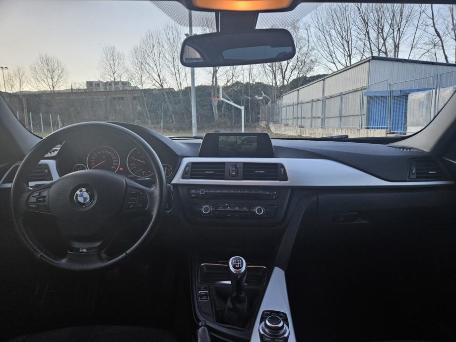 BMW serija 3 318d, 2013 god.