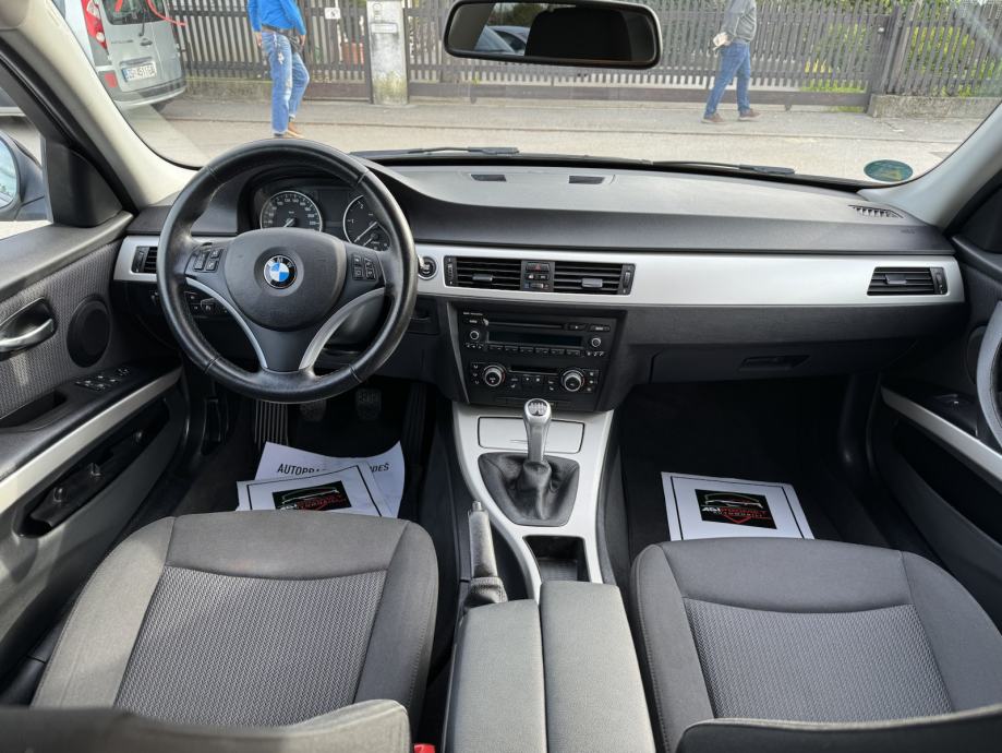 BMW serija 3 318d Sport / REG 1 GOD !!, 2011 god.