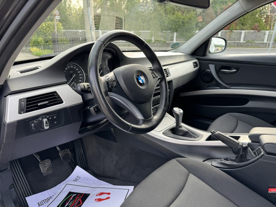 BMW serija 3 318d Sport / REG 1 GOD !!, 2011 god.