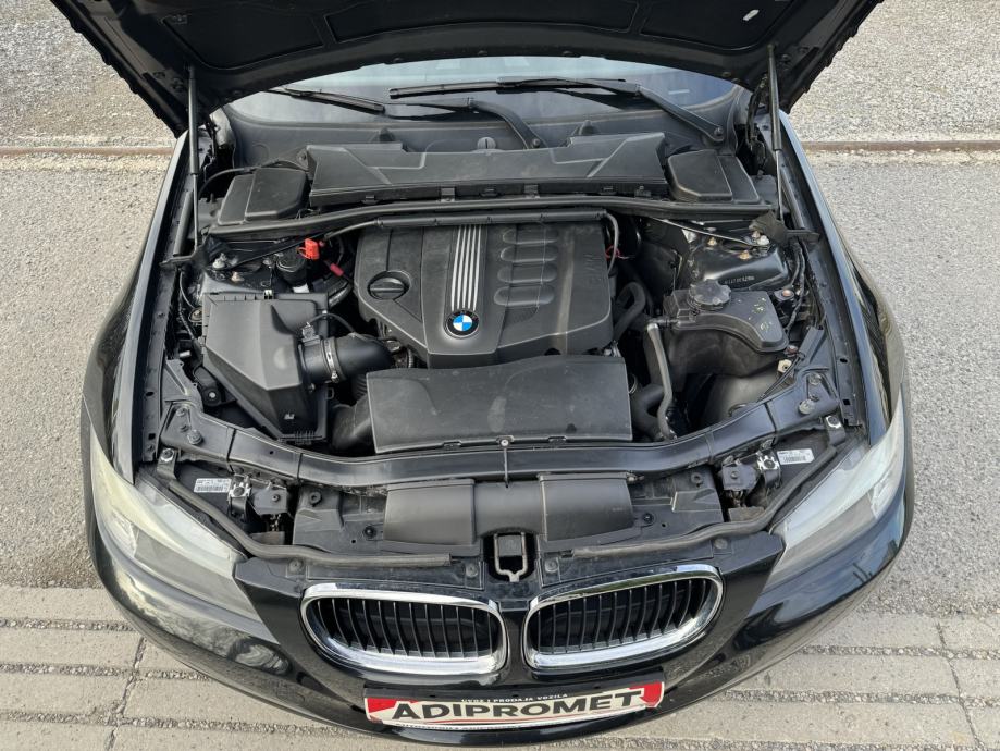 BMW serija 3 318d Sport / REG 1 GOD !!, 2011 god.
