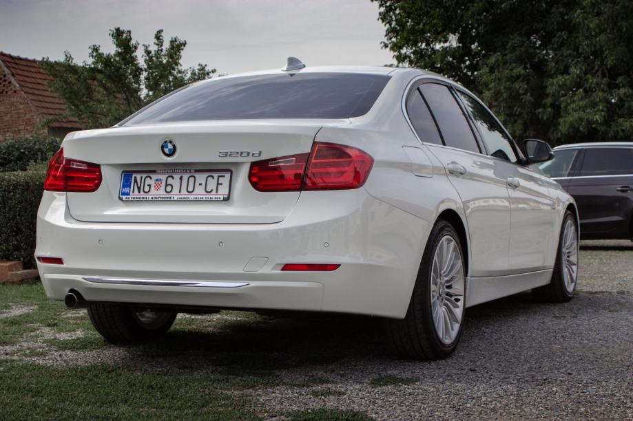 BMW F30 320d, 2012 god.