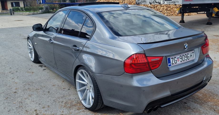 BMW e90 320d, 2010 god.