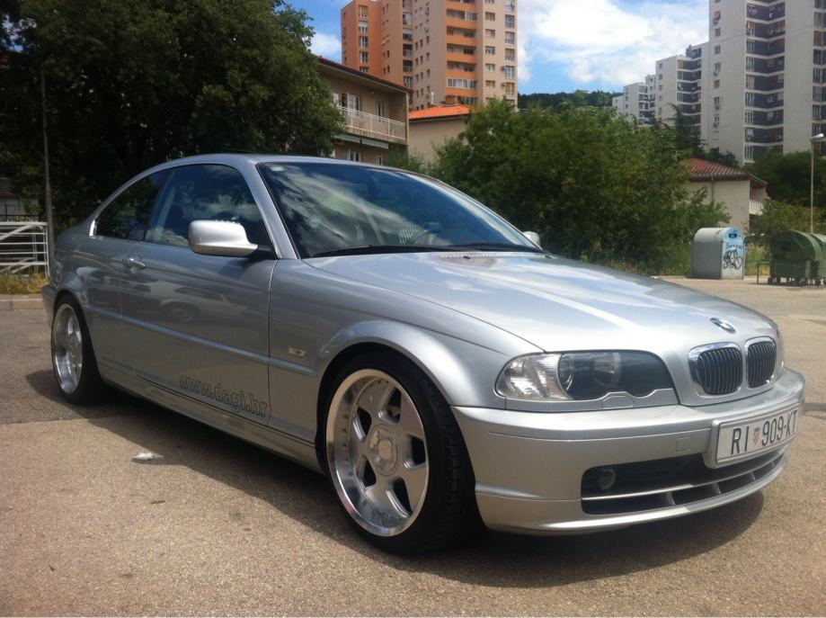 BMW 328 COUPE REG 11/2015, 2000 god.
