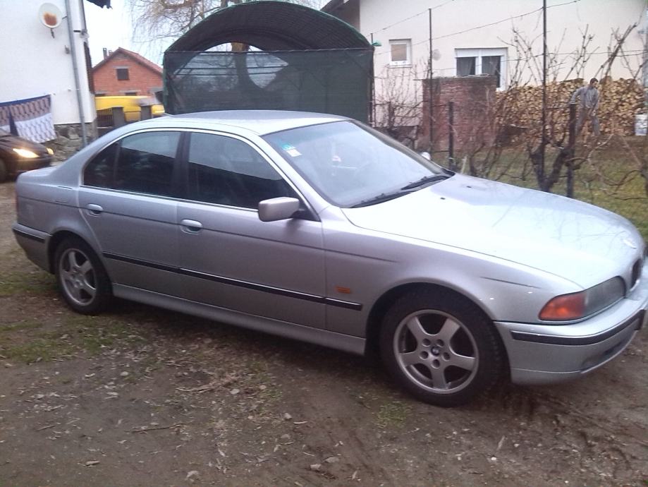BMW 525 tds cijena 2400€, 1997 god.