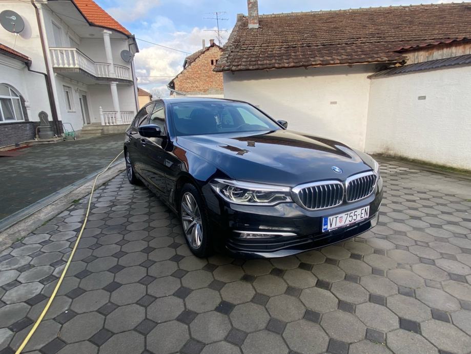 BMW serija 5 530d FULL RADAR,LED, KAMERE 360,M UNUTRASNJOST,KOZA ITD ...