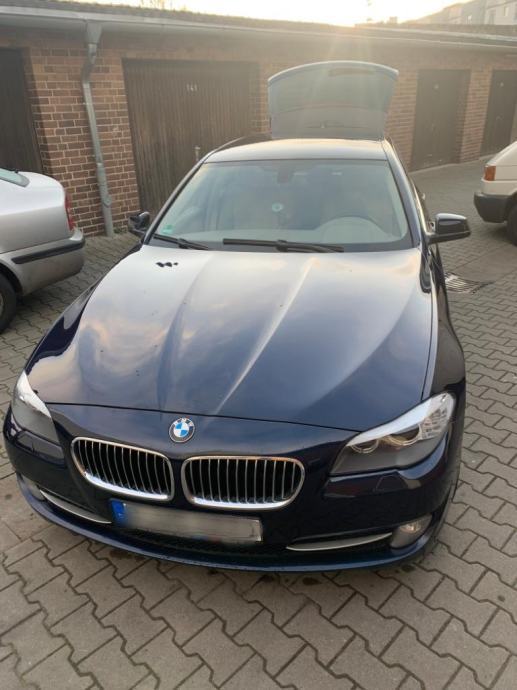 BMW serija 5 Touring 528i, 2012 god.