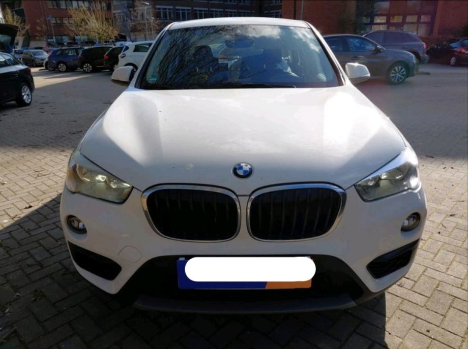 BMW X1 sDrive18d 115000KM PDC ALU17 TEMPOMAT NOVE GUME JAMSTVO, 2019 god.