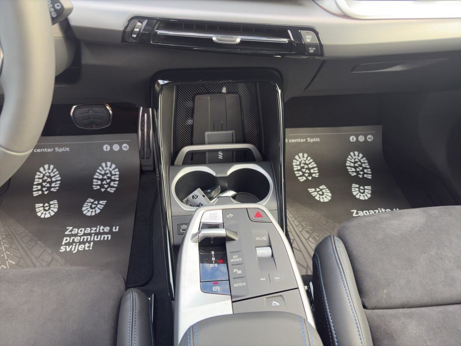 BMW X1 sDrive18d M sport PRO + premium pak+Nav pak+Keyless+driving ass ...