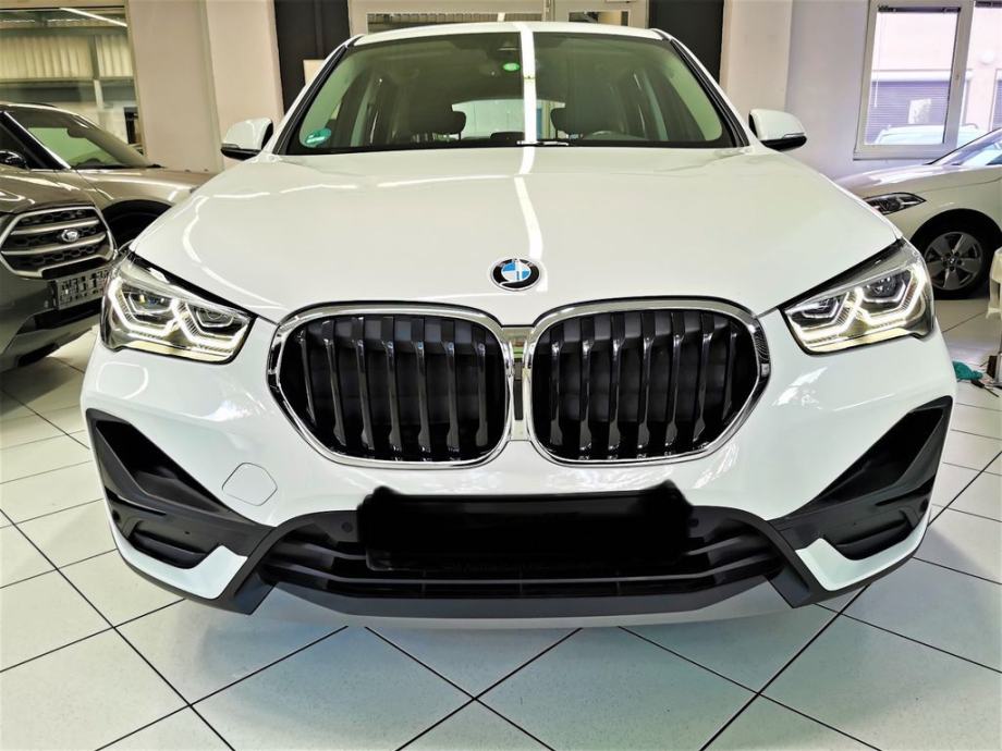 BMW X1 sDrive18d-MANUAL - advantage, 2020 god.