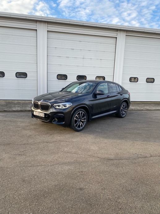 BMW X4 20d M paket panorama head-up 20” full oprema, 2018 god.