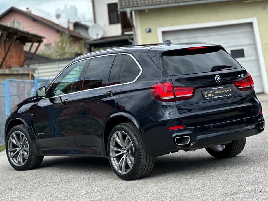 BMW X5 30d AUTOMATIK *M PAKET*ADAPTIVE*PANORAMA*360*KAMERE*KUKA*HUD*, 2015 god.