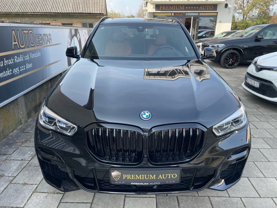 BMW X5 45 e*** X-DRIVE*** 2021 GOD*** NOVO** VIŠE KOM NA STANJU ...