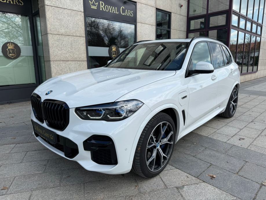 BMW X5 45e - M SPORT - ZRAČNI OVJES - 2023 GOD - PANORAMA - FUL OPREMA ...