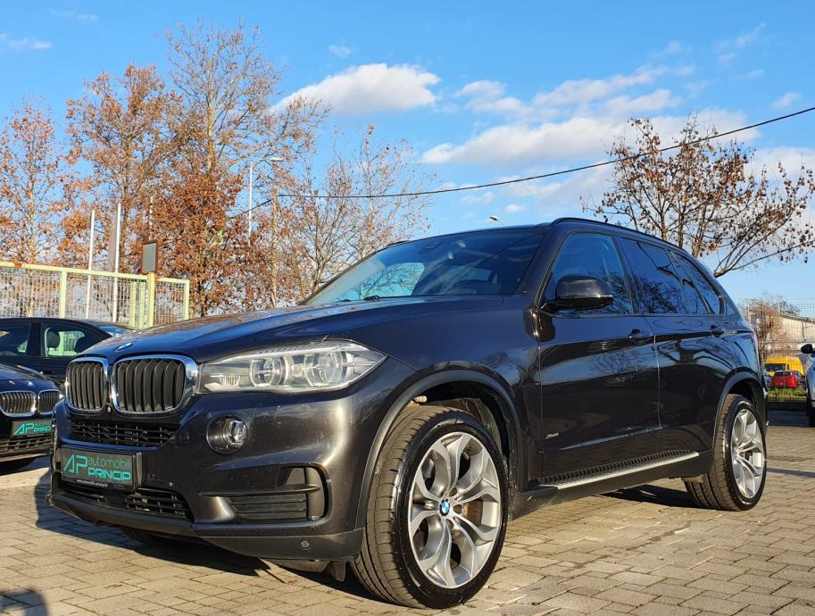 BMW X5 xDrive30d HUD/PANO/ACC/NIGHT/SOFT/AUTO HB/KEYLESS/360°, 2013 god.