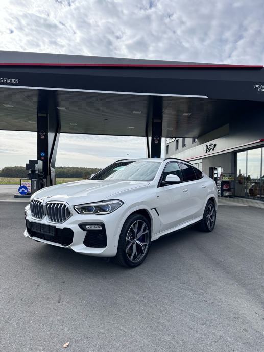 BMW X6 3.0D M-Paket Laseri 360 Kamere Radari Servisna PdV 1vl. Kao nov, 2020 god.