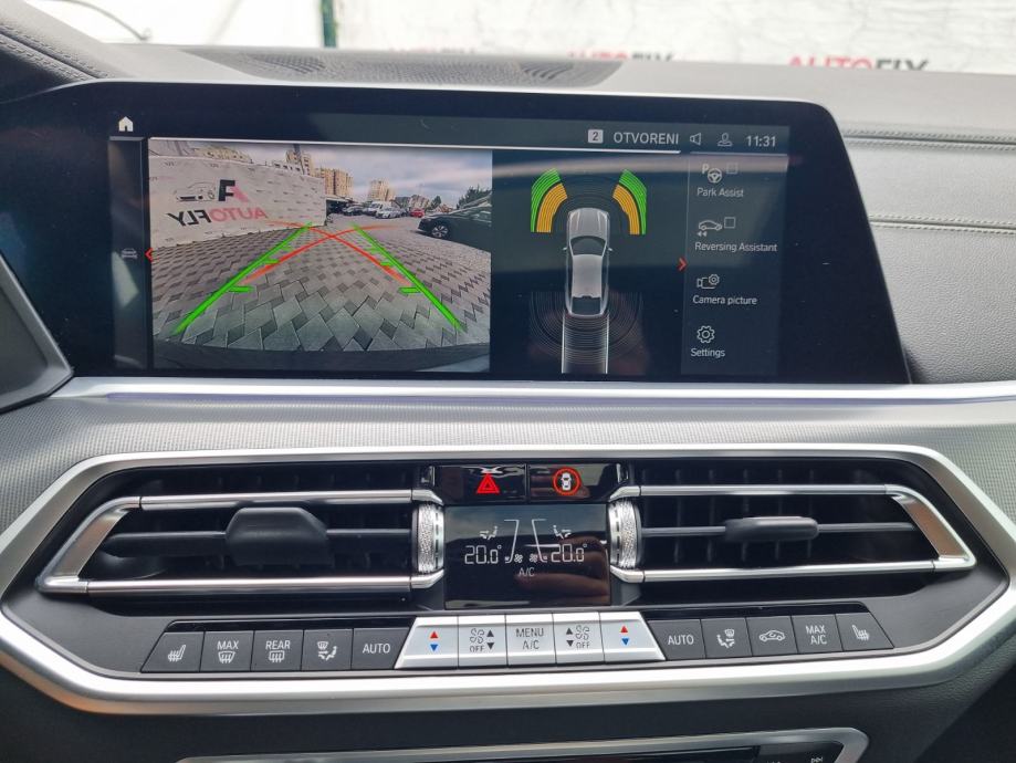 BMW X6 xDrive 3.0d M-paket, Led, Kamera, Panorama, Tvornička gar., 2023 god.