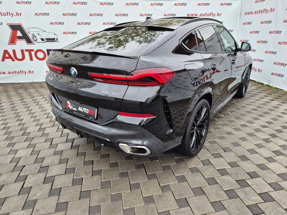 BMW X6 3.0d xDrive M-paket, Shadowline, ACC, Pano, Led, Kamera, 22, 2023 god.