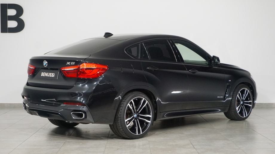 BMW X6 XDRIVE 40D, 2017 god.