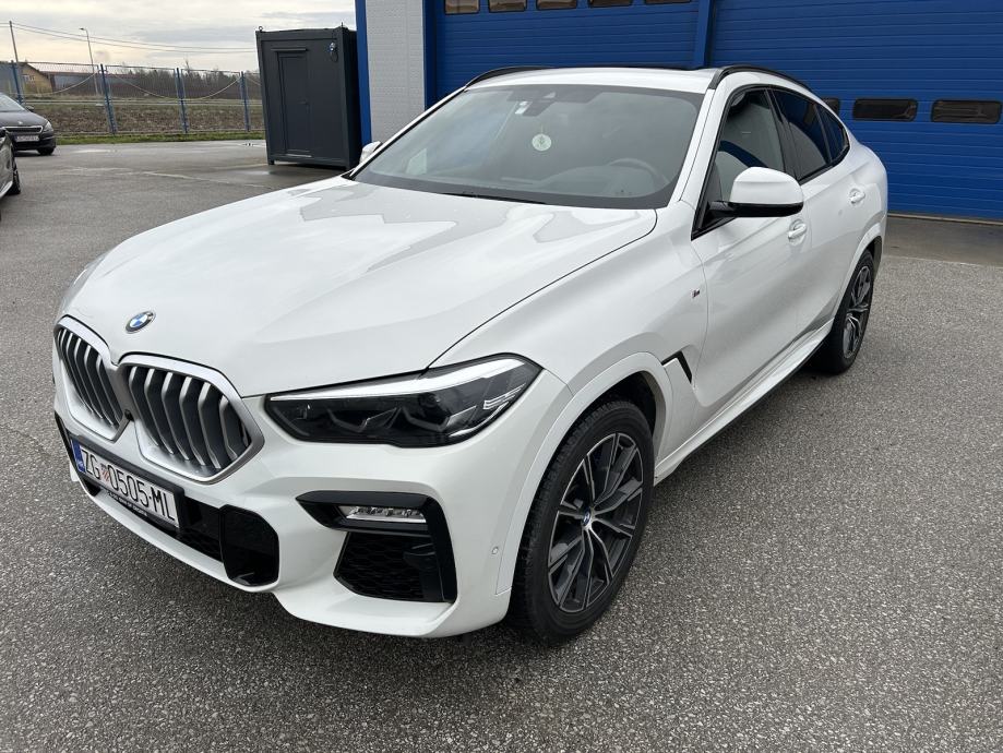 BMW X6 3.0D M-sport panorama, head up, 2021 god.