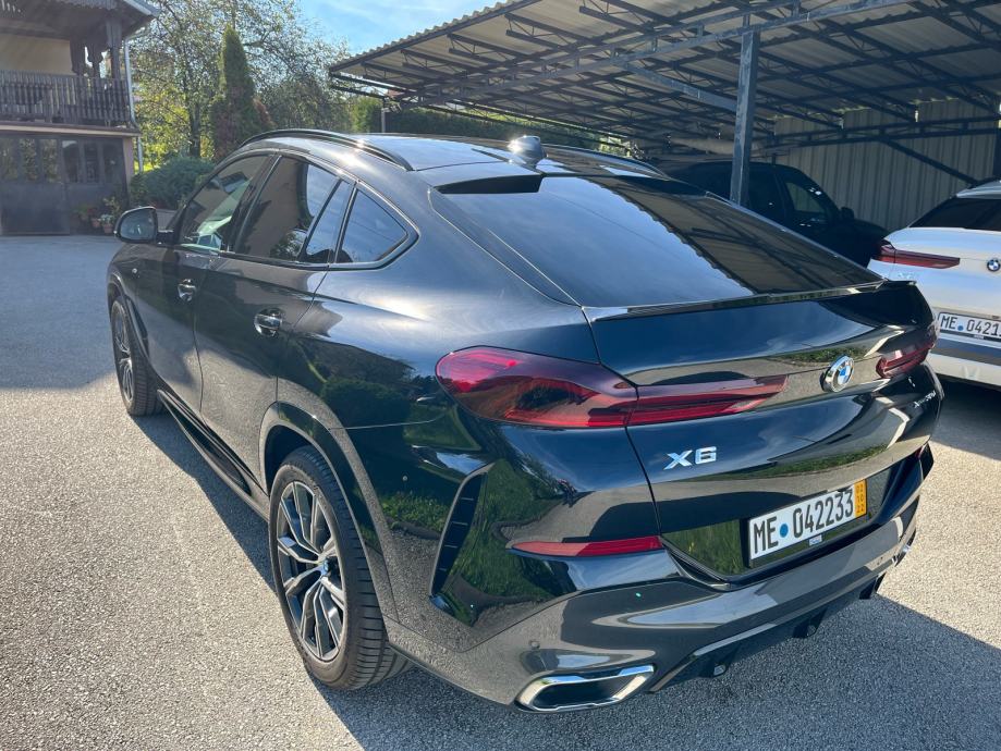 BMW X6 xDrive30d Rezerviran, 2021 god.