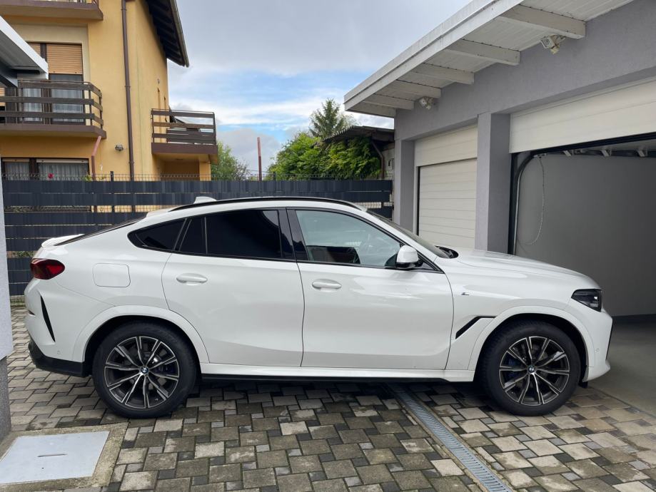 BMW X6 xDrive30d, 2021 god.