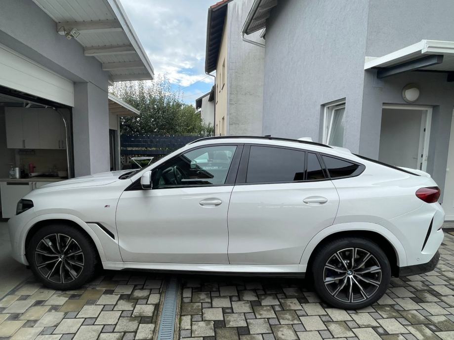 BMW X6 xDrive30d, 2021 god.