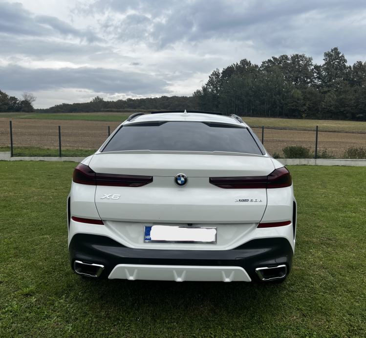 BMW X6 xDrive30d, 2021 god.