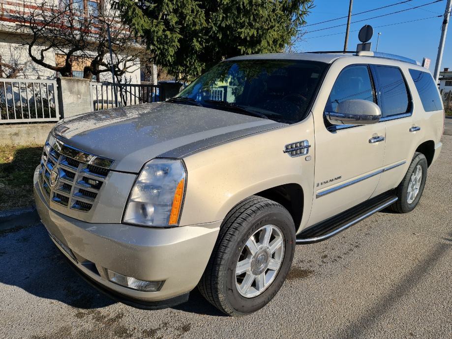 Cadillac Escalade 6,2 4x4 AWD automatik, 2008 god.
