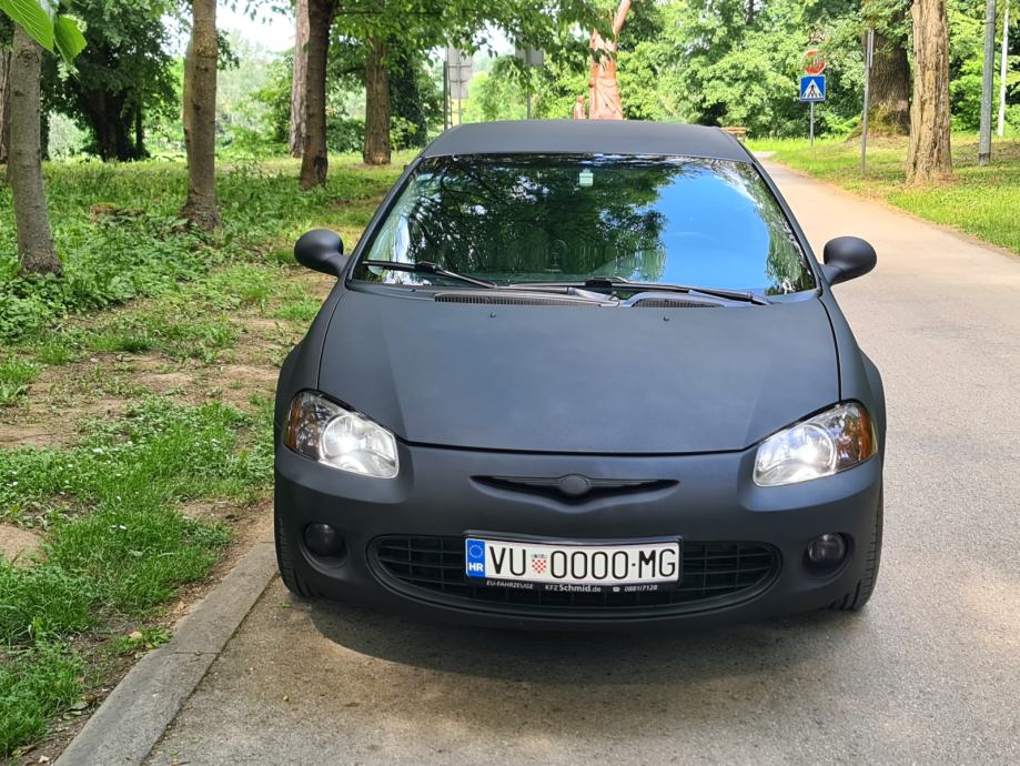 Chrysler Sebring 2,7 V6 LX .KuKa,Mat,crni,jedinstveni!Zamjena!, 2001 god.