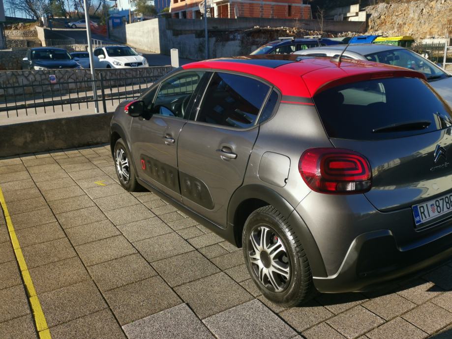 Citroën C3 Shine Pure Tech 82 S&S BVM / panoramski krov, 2019 god.