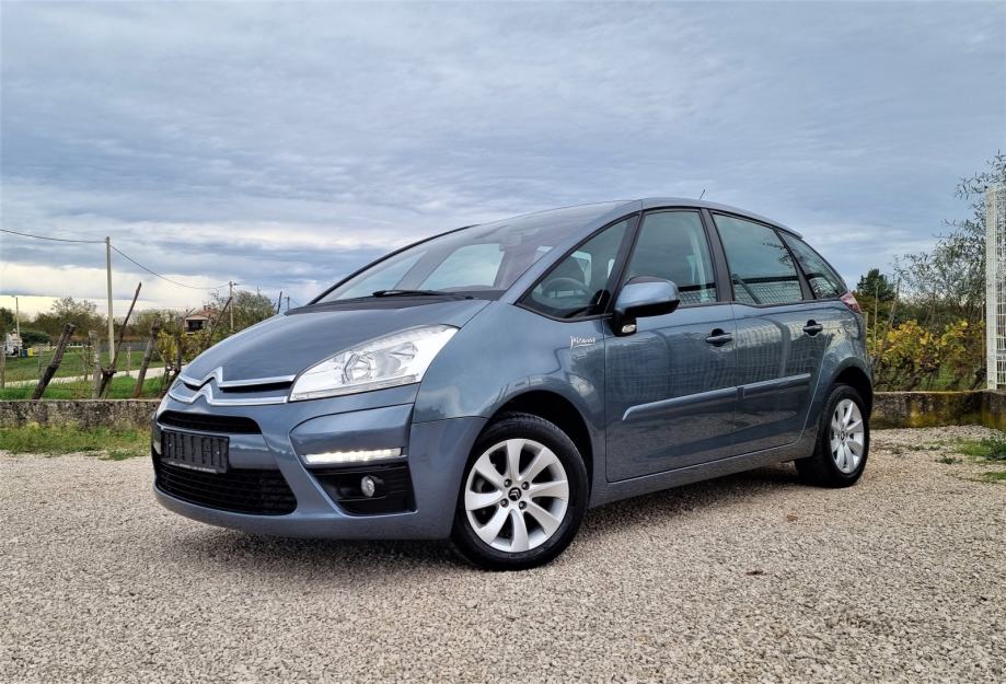 Citroën C4 Picasso 1,6 HDi od 1. Vl. Servisna Veliki servis REZERVIRAN ...