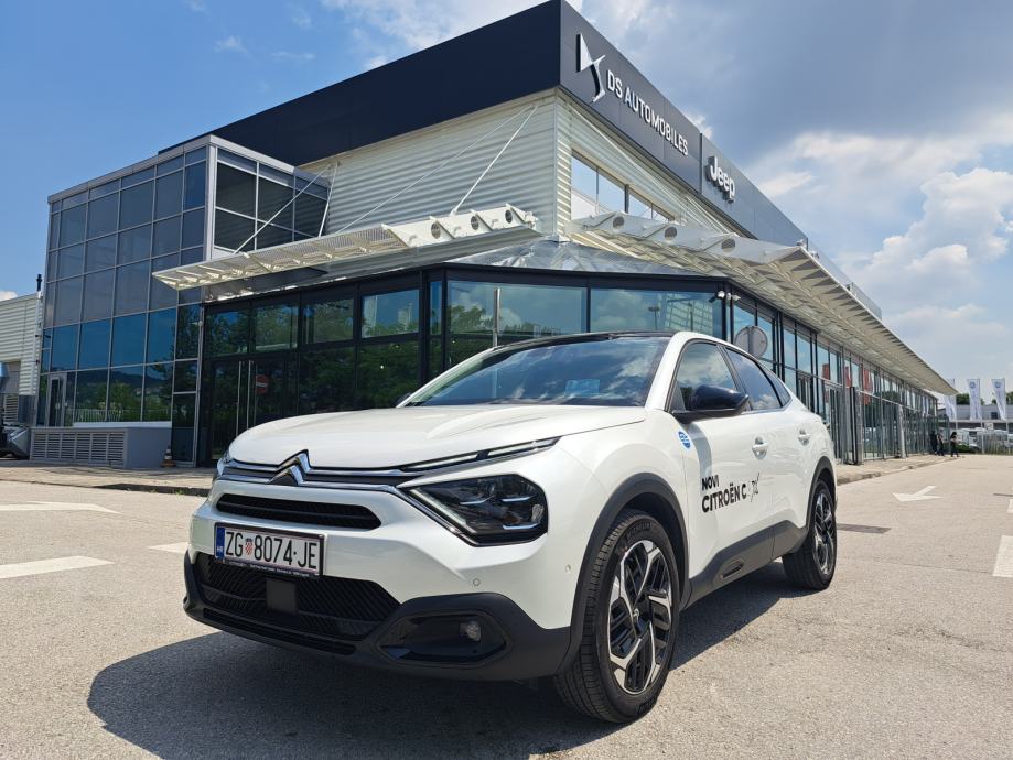 Citroën C4 X 1.2 PureTech 130 Shine EAT8**DEMO VOZILO**, 2023 god.