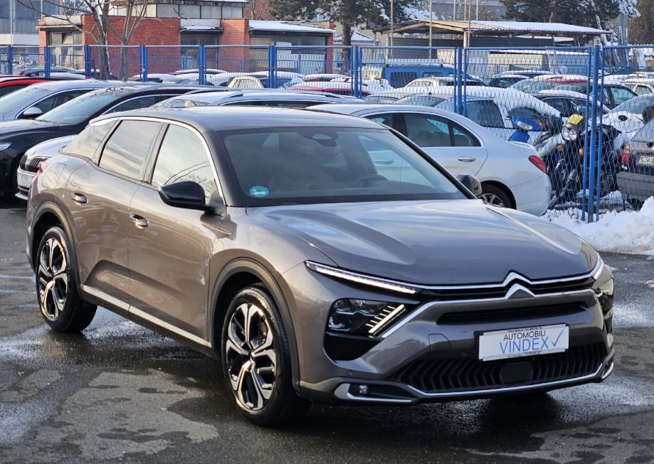 Citroën C5 X 1,6 PureTech automatik SHINE 7300 km U PDV-u, 2022 god.