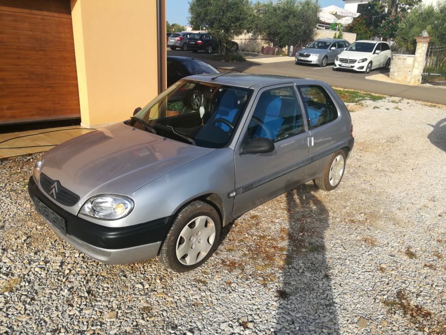 Citroën Saxo 1,1 i Furio. ## REZERVIRANO##, 2001 god.