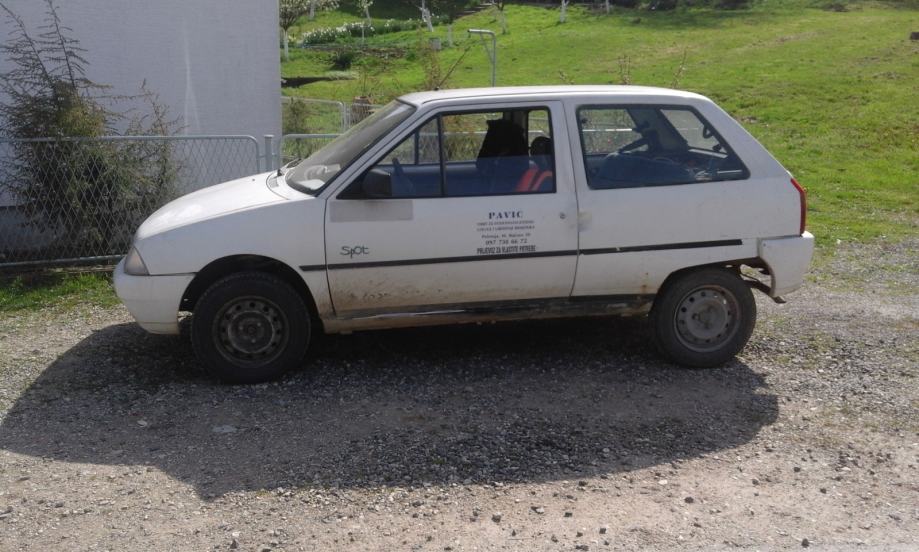 Citroen AX 1,1 i, 1997 god.