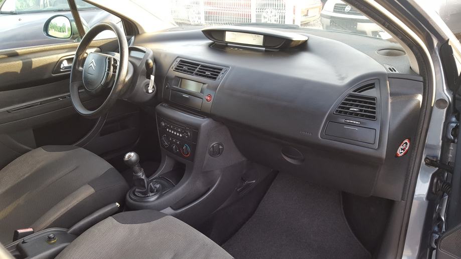 Citroen C4 1,6 HDi 16V 5 vrata AKCIJA - 45 %, 2005 god.