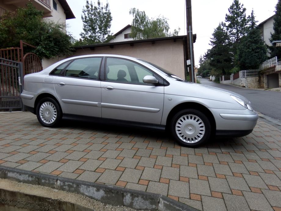 Citroen C5 3.0 V6 automatic Exclusive 2003 OPREMA Reg 09.2015. Zamjena ...