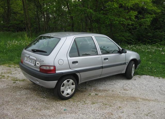 Citroen Saxo 1,1 i Furio, 2001 god.